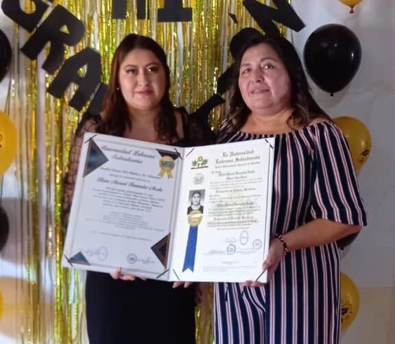 Liliam logra su sueño y se convierte en abogada - Muchas Más